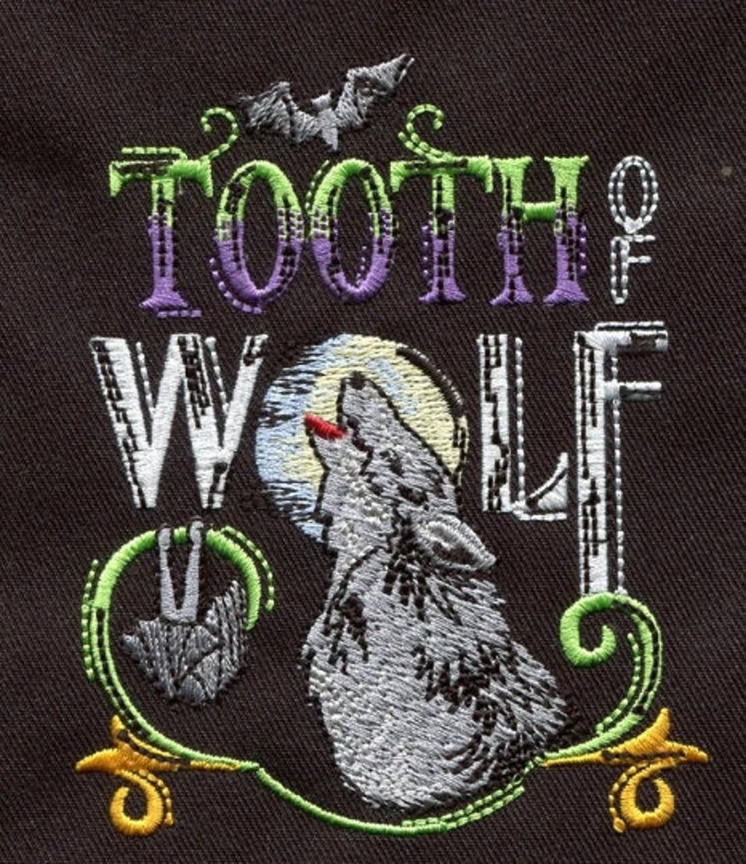 Embroidered Halloween Quilt Block: Wolf Design, 11x11 Kona Cotton - Etsy