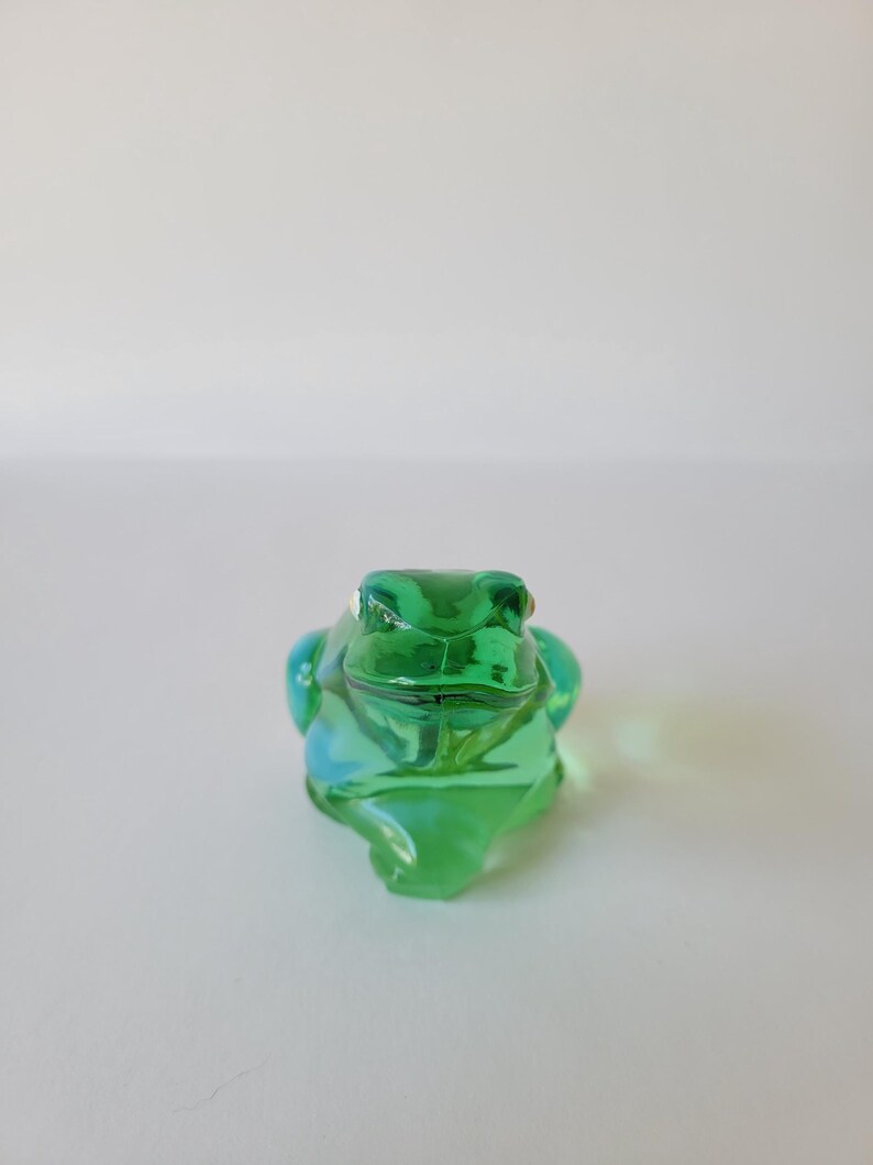 Fenton Art Glass Green Opalescent Frog Paperweight Hand-painted Irises ...