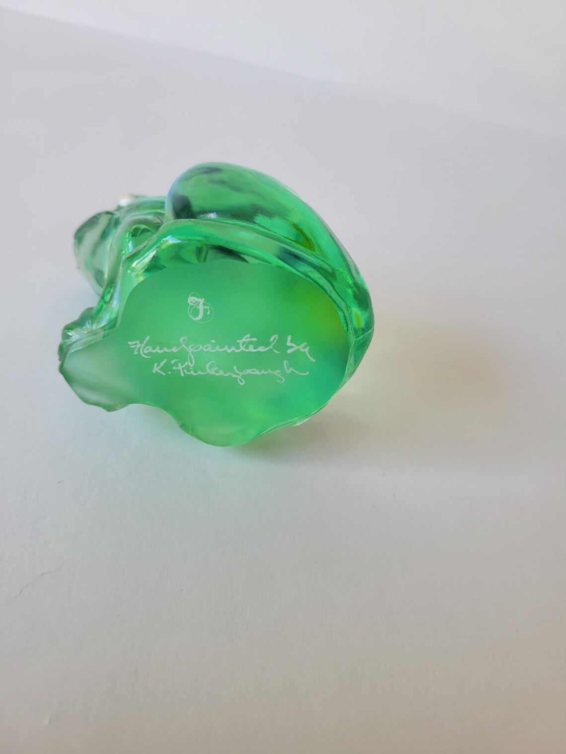 Fenton Art Glass Green Opalescent Frog Paperweight Hand-painted Irises ...