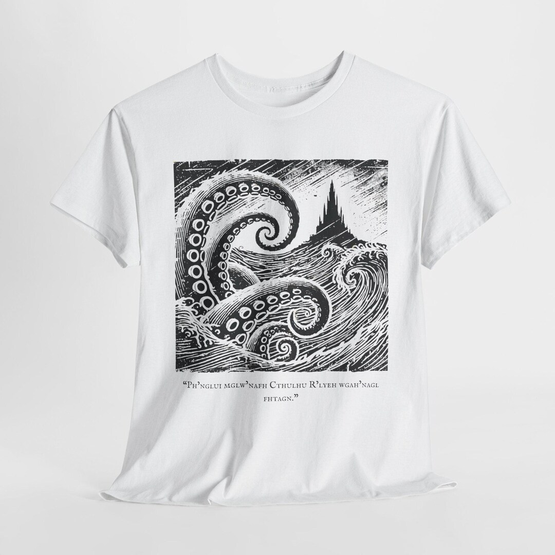 Cthulhu T-shirt - H.P. Lovecraft Horror Tee - Eldritch Horror Literary ...