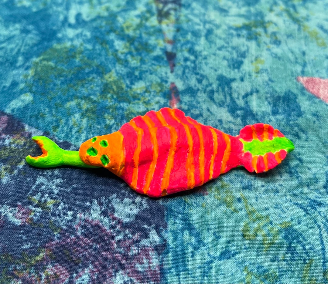 Miniature OPABINIA | Fossil Figurine | Uv Reactive | Toycore | Rainbow ...