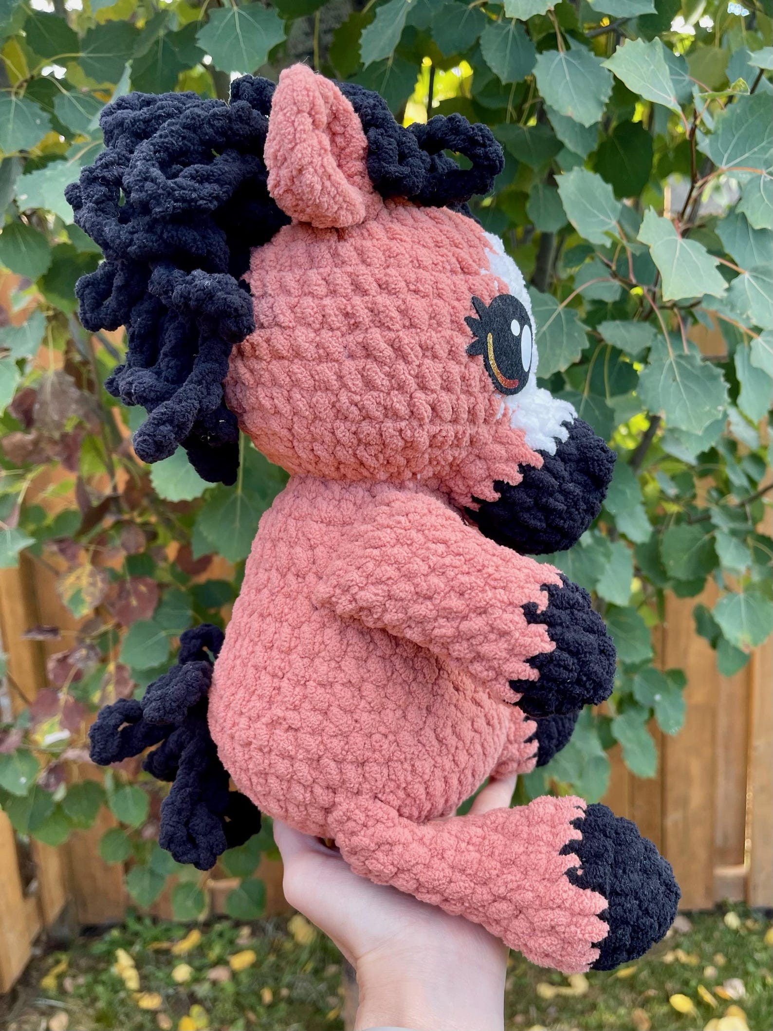 Crochet Pattern: Nutmeg the Horse and Pebbles the Zebra - Etsy