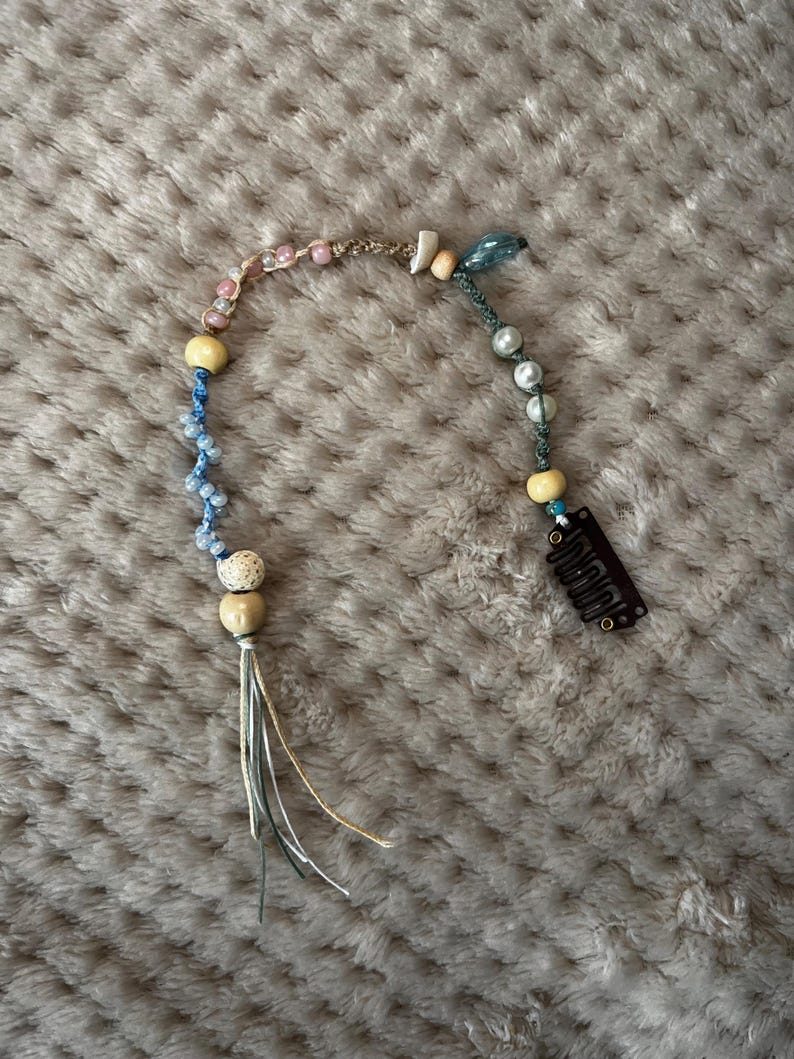 READ DESCRIPTION! Mystery Avatar Songcord Hair Clip - Inspired by ...