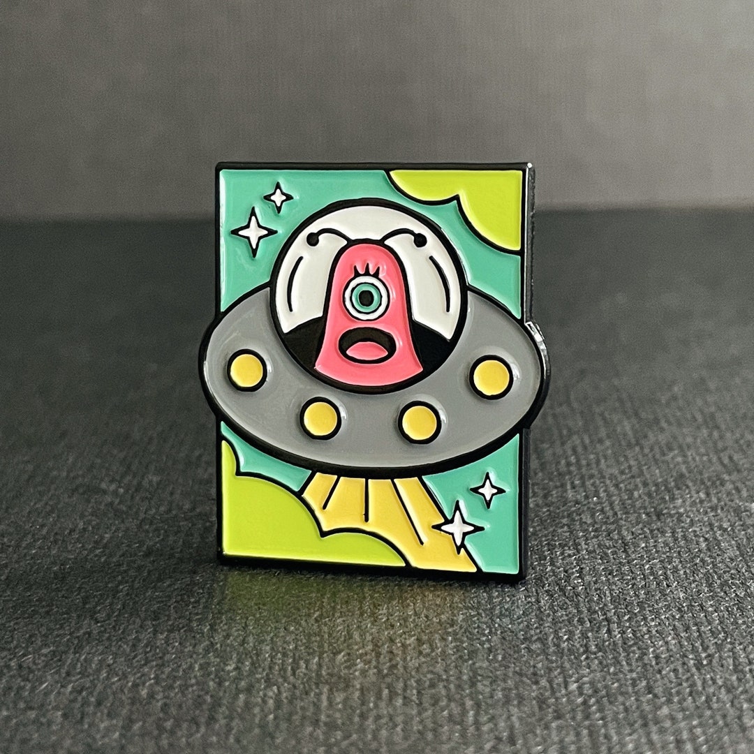 Space Alien Enamel Pin UFO Pin Outer Space Pin Kawaii Alien Pin - Etsy