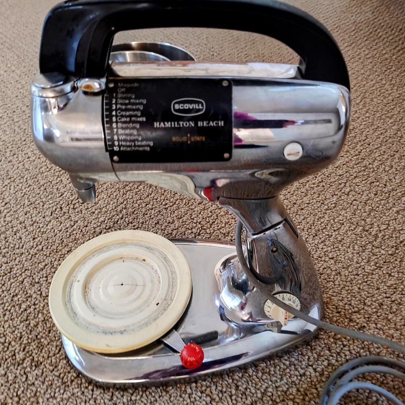 Vintage Stand Mixer - Etsy
