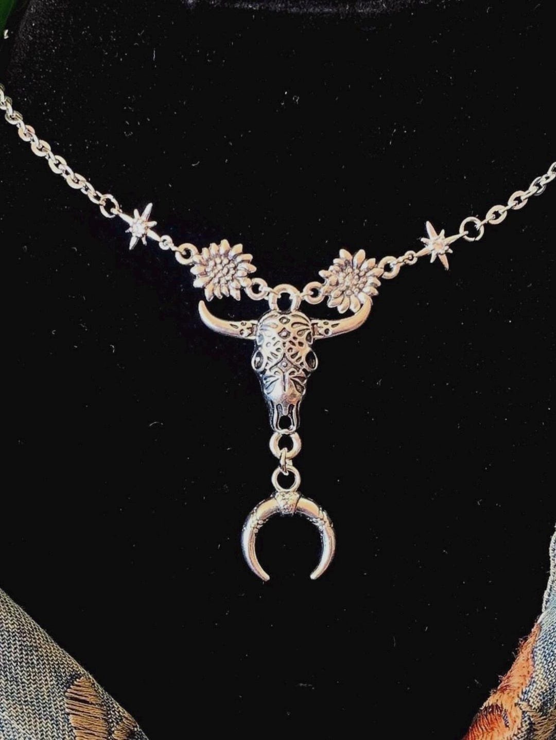 Rustic Bull Skull Necklace: Antique Silver Country Western Jewelry - Etsy