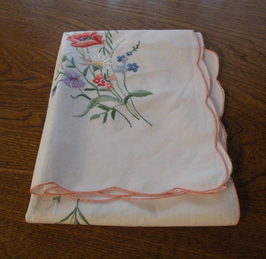 German White Cotton Tablecloth 32 X 32 With Embroidered Orange and ...
