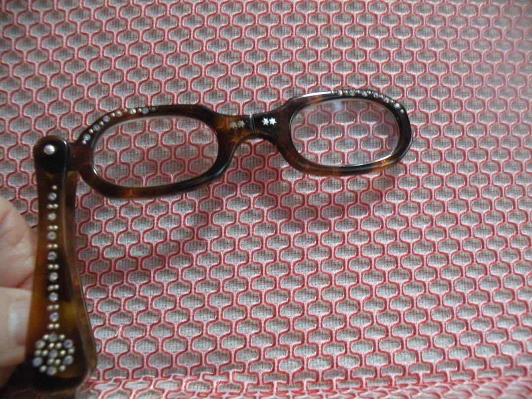 Foldable Opera Glasses lucite Made in Hong Kong Vintage Reading Glasses ...