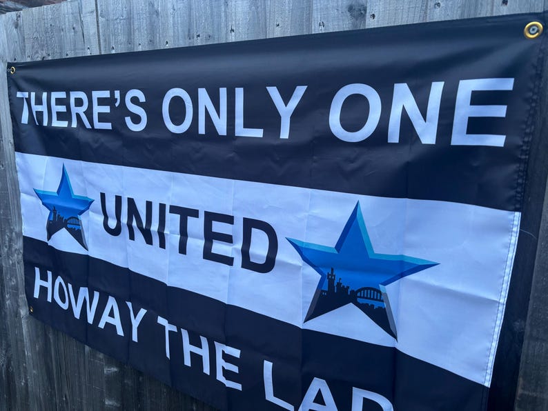 Newcastle Utd Flag 5FT X 3FT Flag. FREE DELIVERY. Brand New in Stock ...