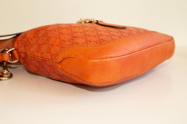 Gucci New Jackie Medium Shoulder Bag in Orange GG Guccissima Leather in ...