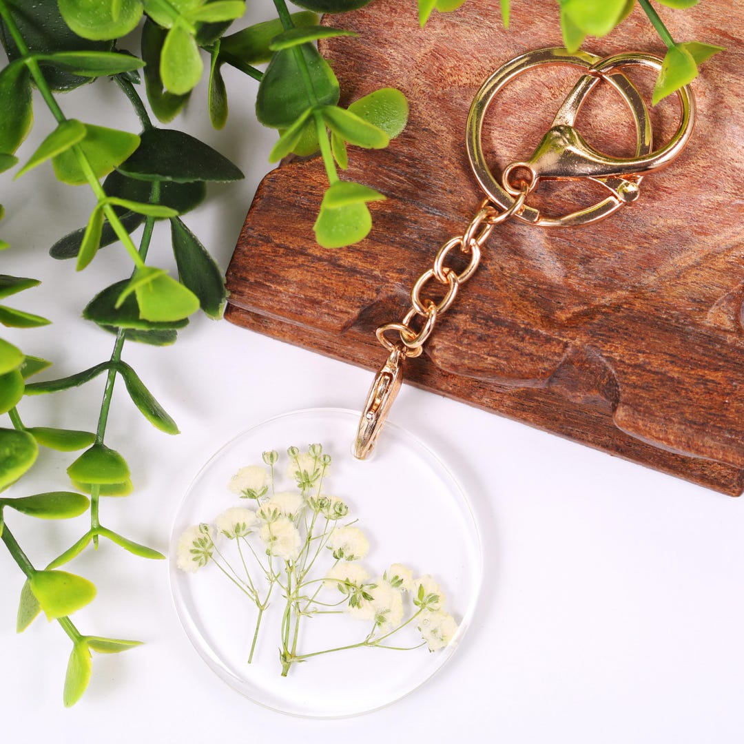 White Baby Breath Resin Keychain Real Pressed Flower Key Ring Round ...