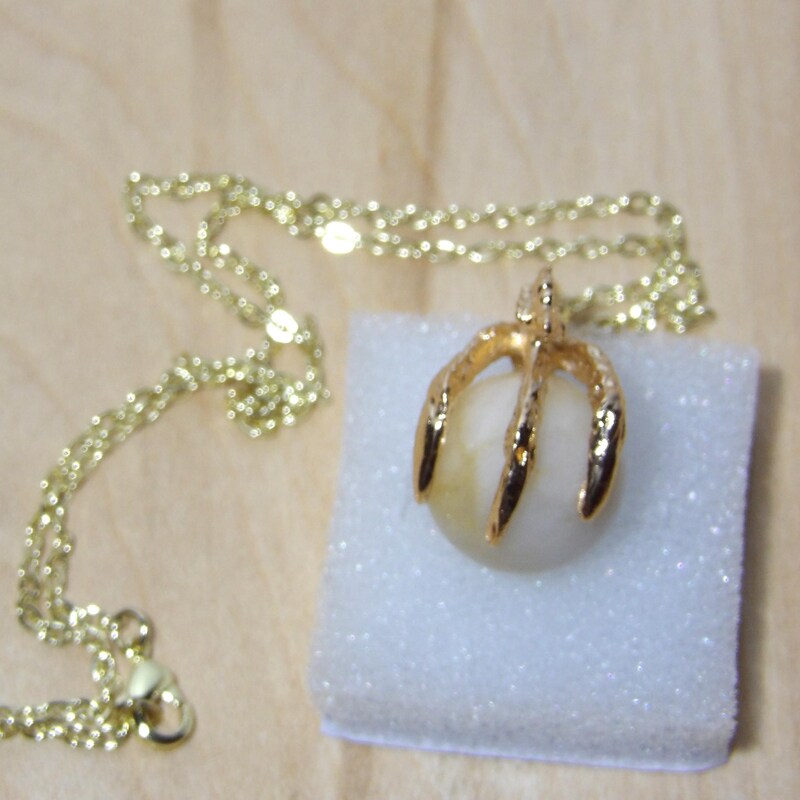 Dragon Claw Necklace - Etsy