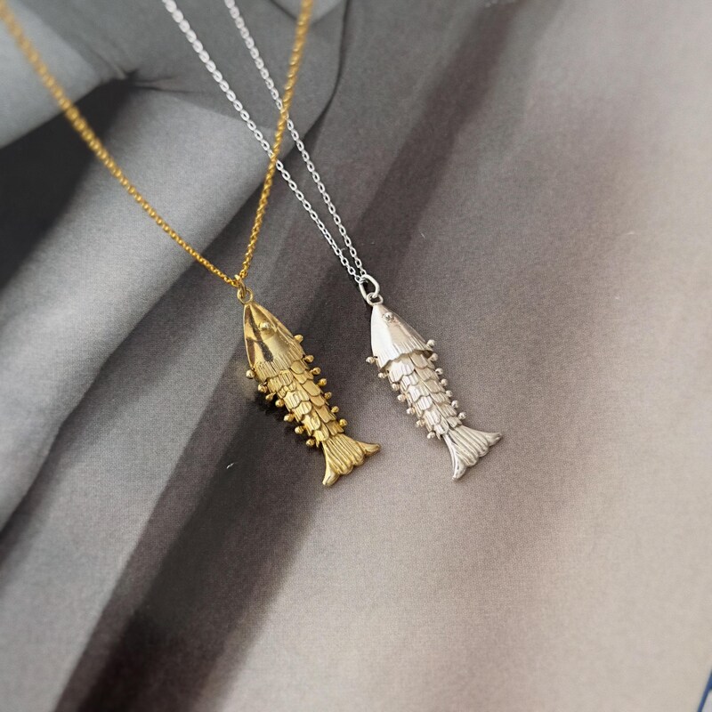 Articulated Fish Pendant - Etsy