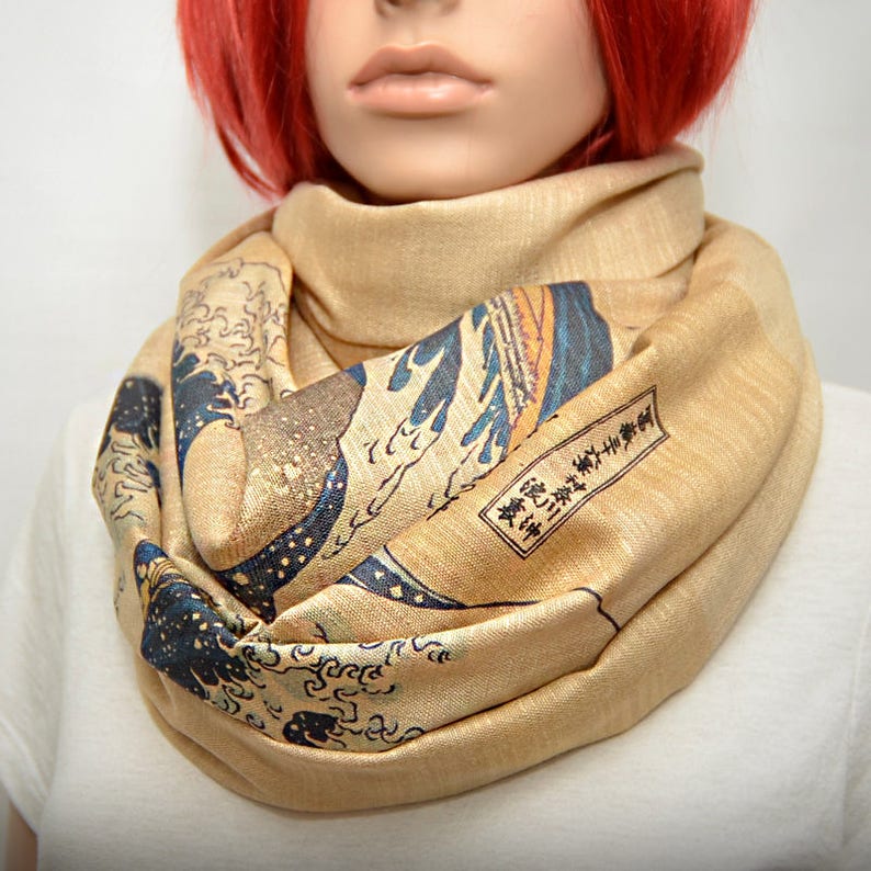 The Great Wave off Kanagawa Scarf/shawl - Etsy