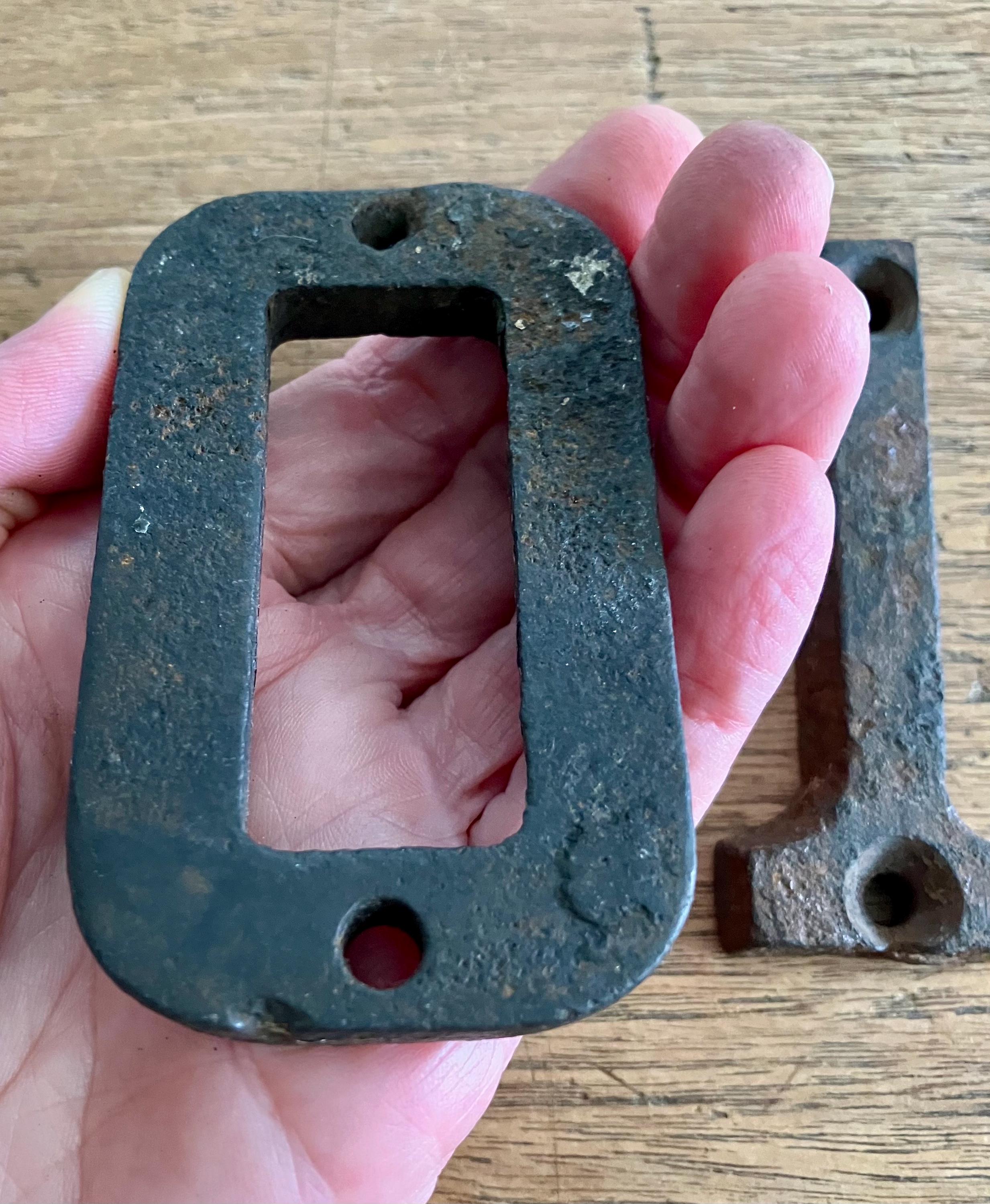 House Numbers in Vintage Cast Iron for Address or Decoration Numerals 1 ...