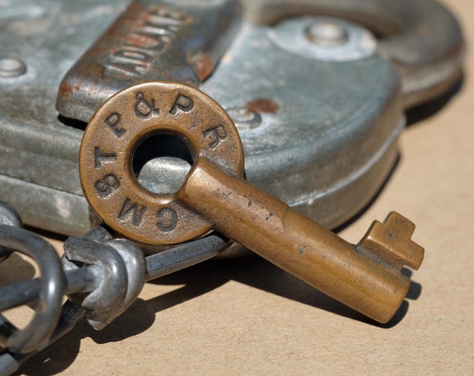 Nice Milwaukee Road Rip Track Key - Chicago, Milwaukee, St. Paul ...