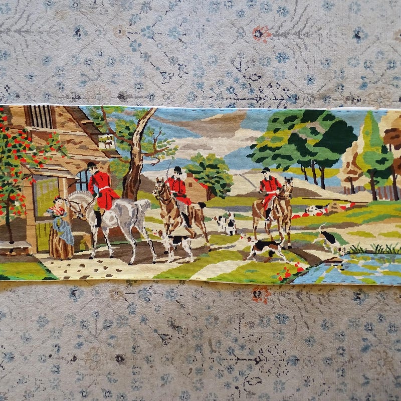 Hunt Scene - Etsy