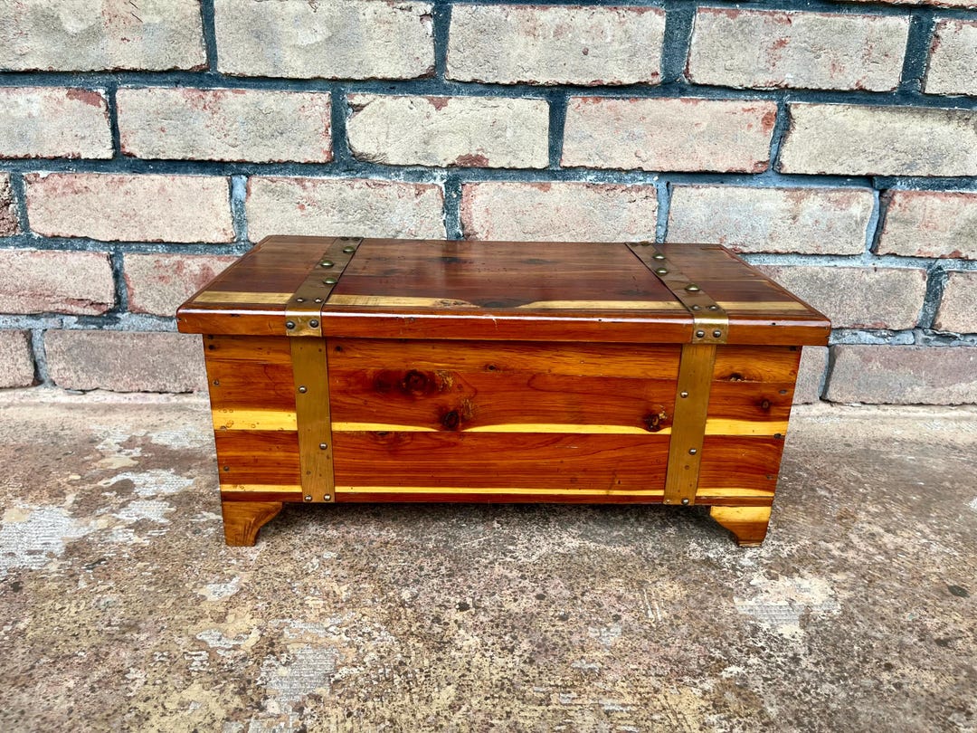 Vintage Cedar Wood Chest, Small Wood Chest With Lift Lid, Small Wooden ...