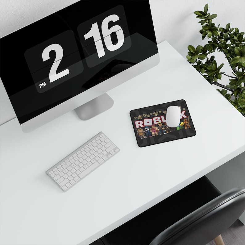 Roblox Desk Pad Gaming Mat -5 Sizes and Personalized. - Etsy