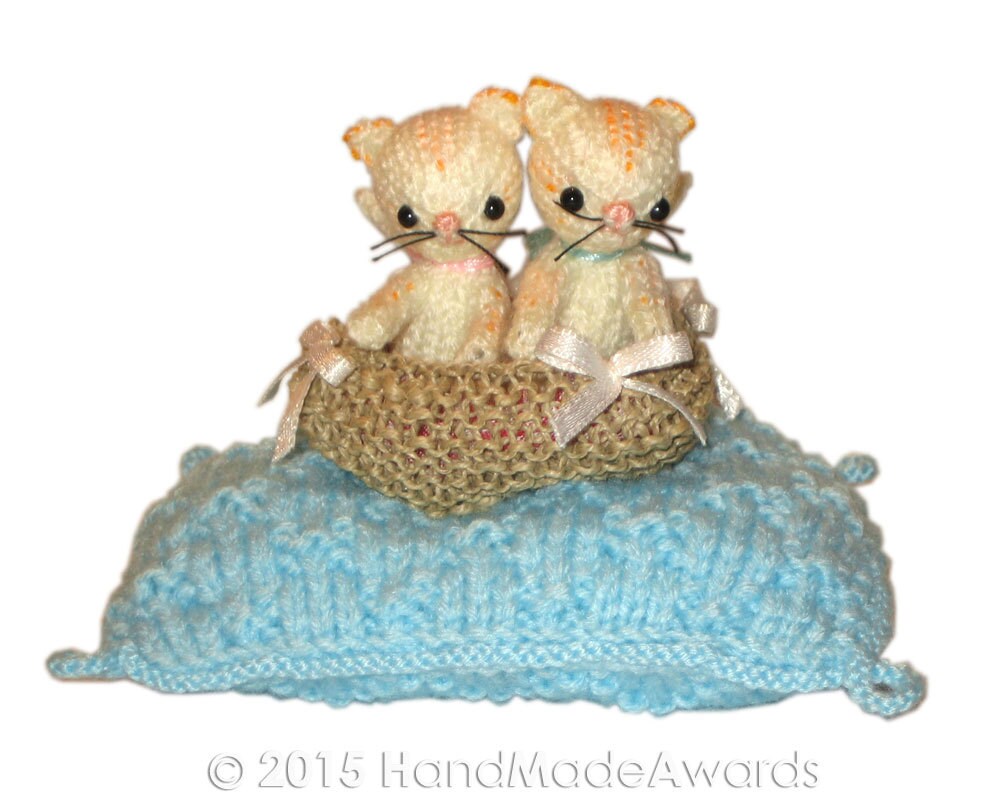 Two Little Cats Pincushion Pdf Email Knit PATTERN - Etsy UK