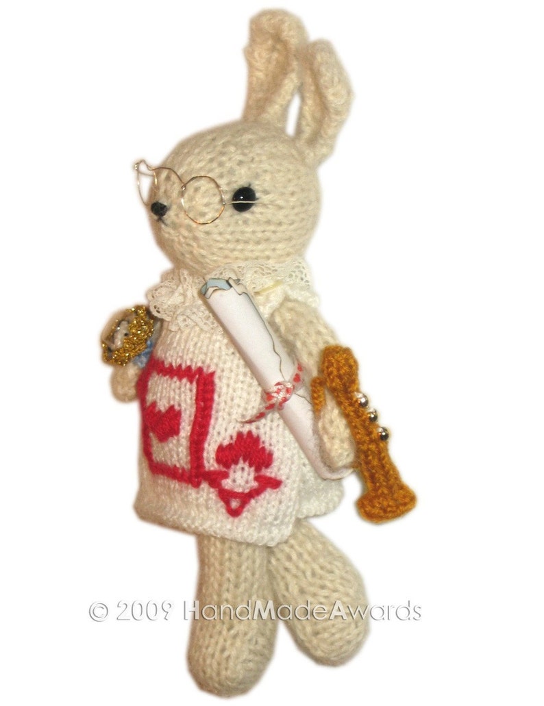 Lovely White BUNNY From Alice in Wonderland PDF Email Knit - Etsy