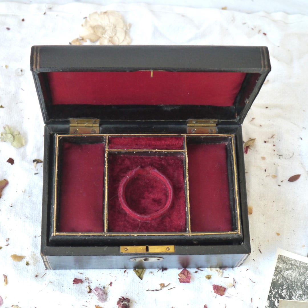 Vintage Leather Jewellery Box With Lift Out Tray - Etsy