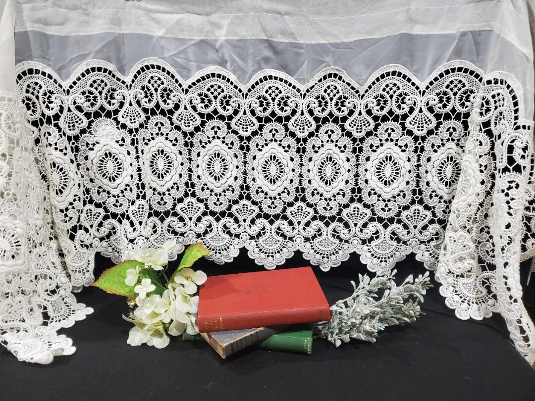 VINTAGE FRENCH LACE Window Valance by France Voiles (france). Ivory ...