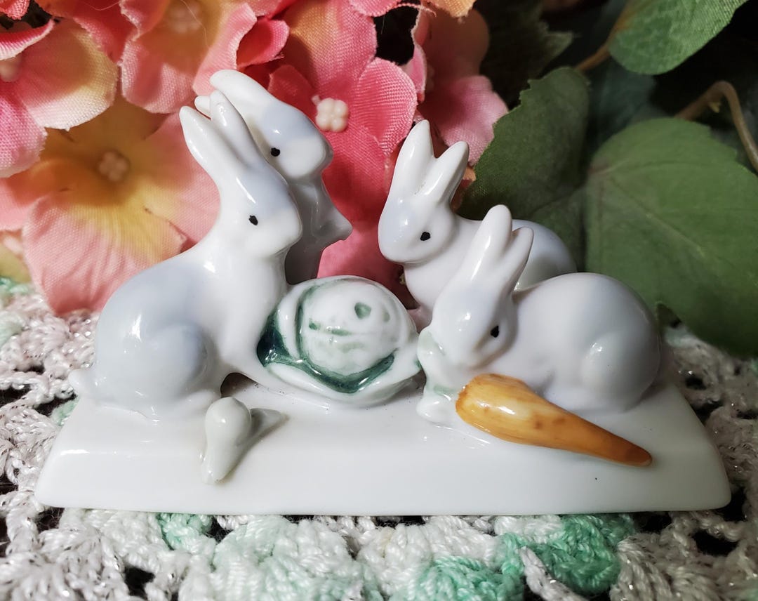 VINTAGE GERMAN RABBITS. Beautiful Miniature Porcelain Figurine of a ...