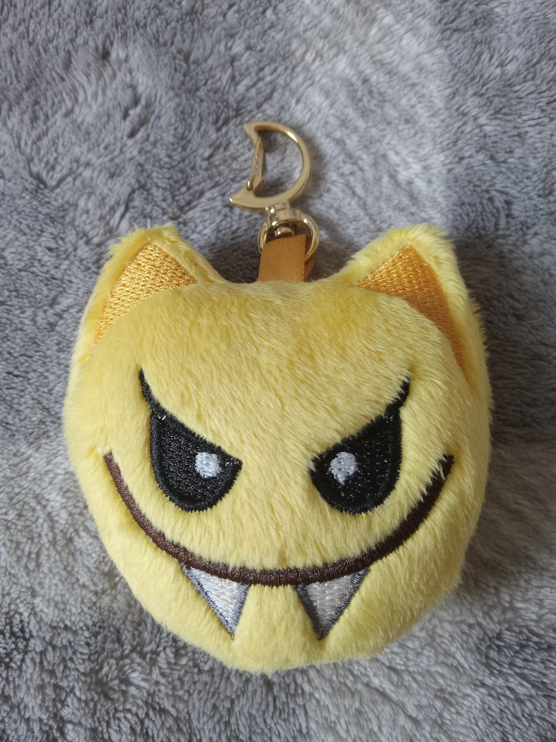 Animal Jam Evil Emote ITH Embroidery Keychain Design - Etsy