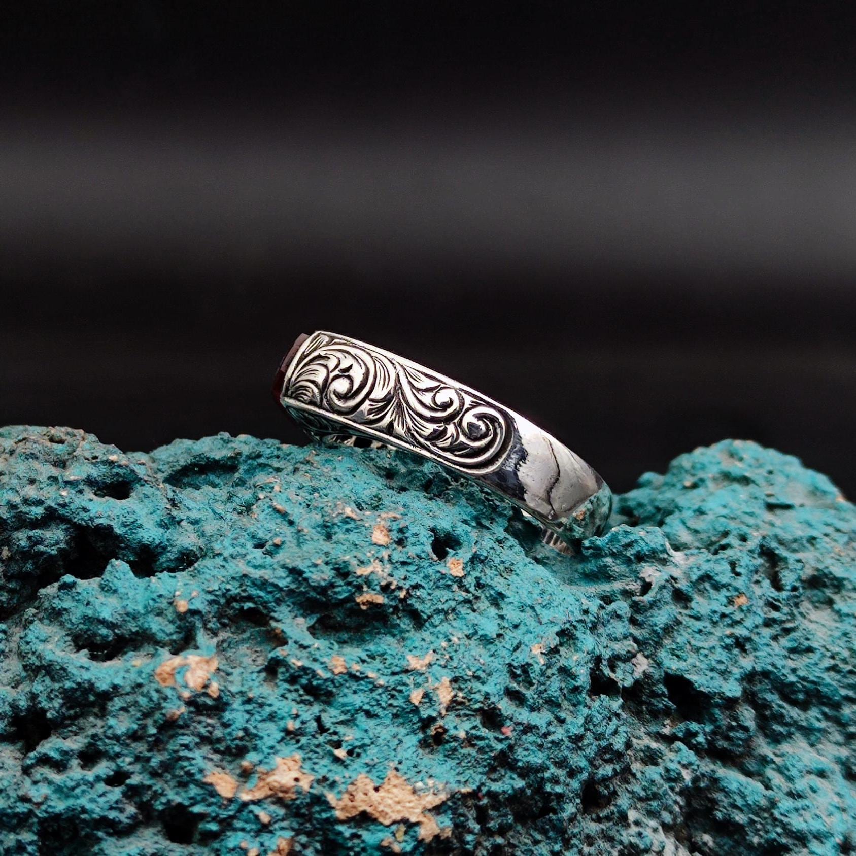 Silver Men's Ring With Kalima Tawhid Written on Agate Stone, Light ...