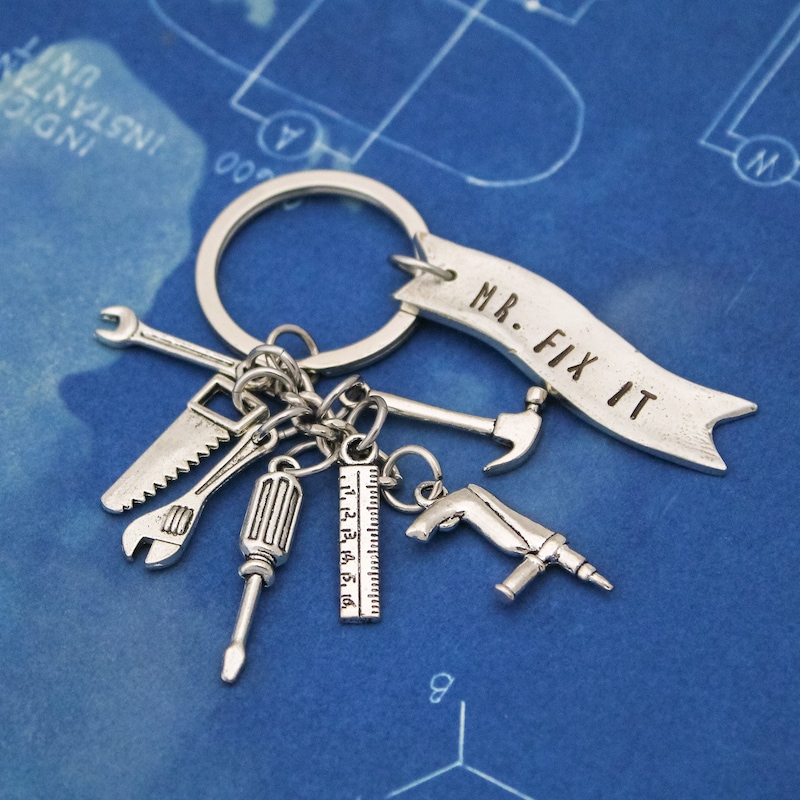 Handyman Gift - 60+ Gift Ideas for 2025