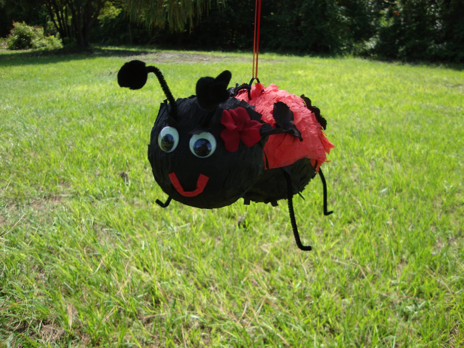 CUSTOM PINATAS Super Cute Flowering Ladybug Pinata - Etsy