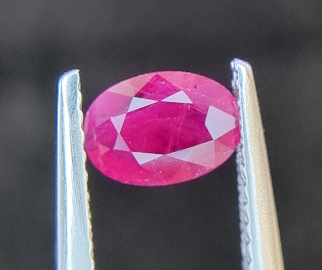 Ruby, 0.63 Carat Natural Ruby Oval Cut, Heated Ruby, Loose Gemstone ...