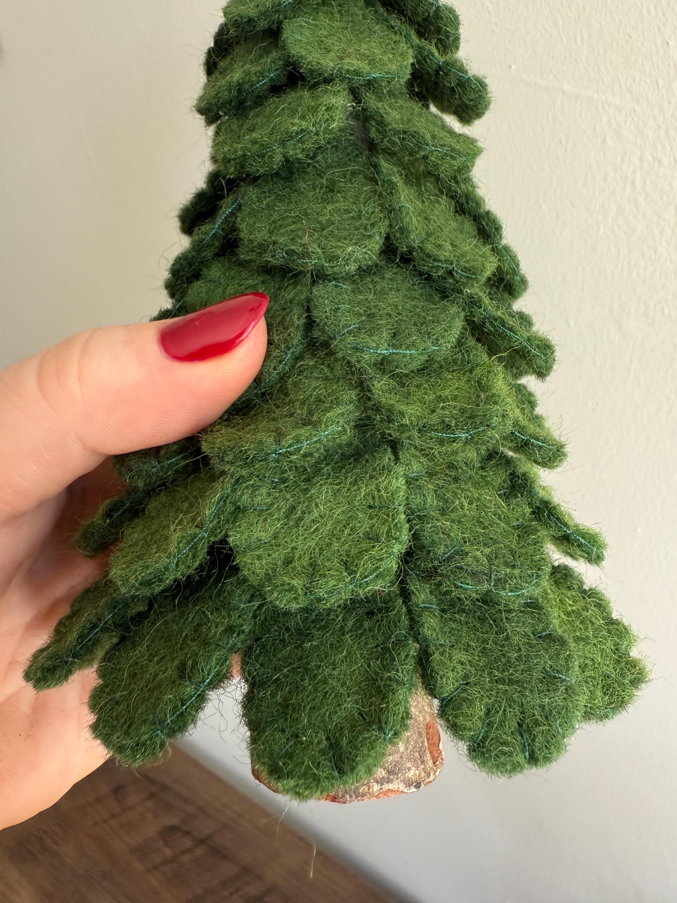 Hand-stitched Wool Felt Christmas Tree Decor - Green- 10” - Etsy