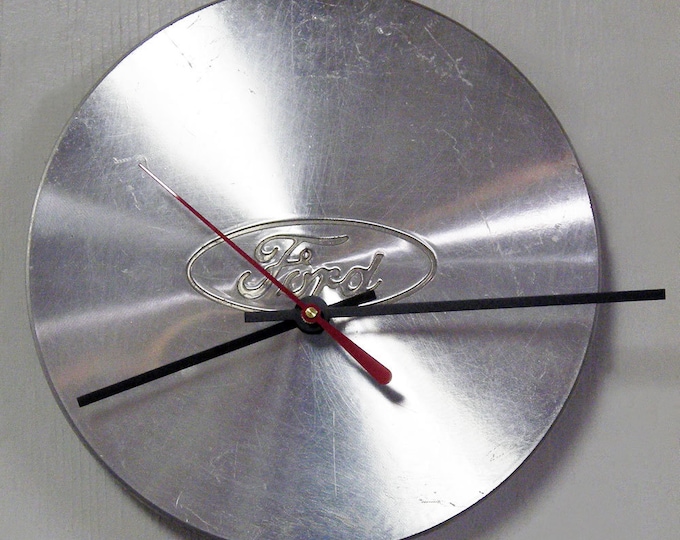 Clock Made From a 1985 1993 Ford Mustang Hubcap Sports Car - Etsy