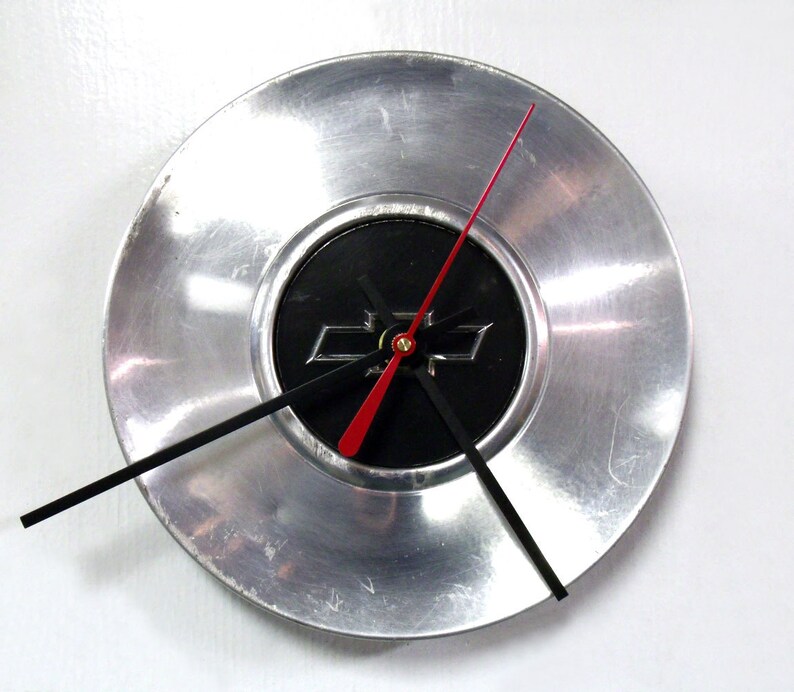 Recycled Wall Clock From a 2000 2002 Chevy Center Cap - Etsy