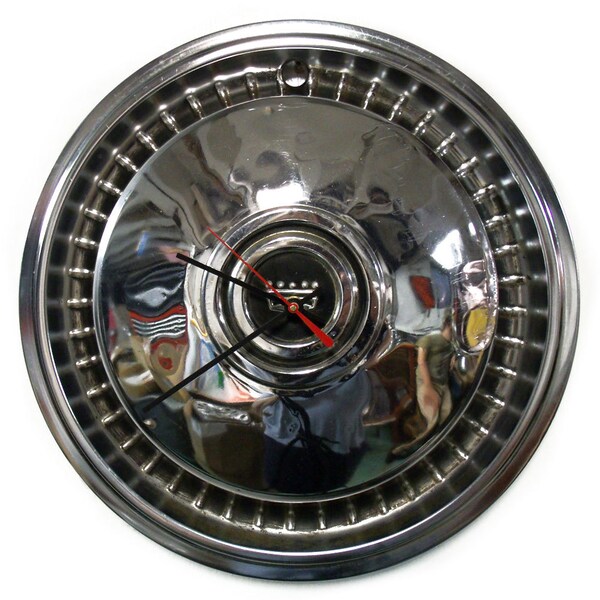 Ford Hubcap Clock - Etsy