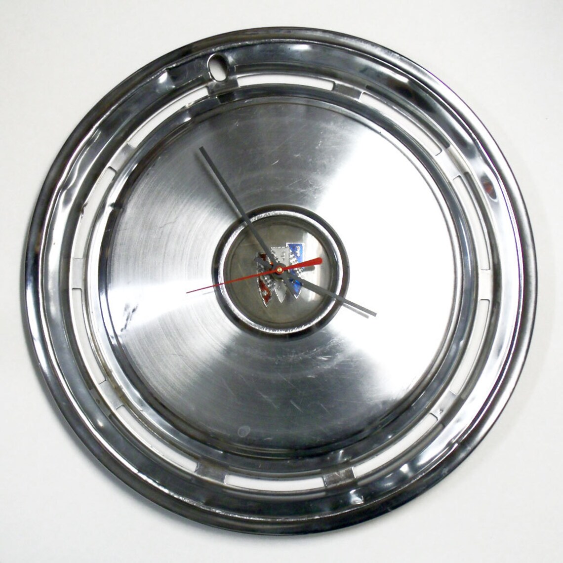 Retro Wall Clock 1974 1977 Buick Hubcap Wall Clock - Etsy