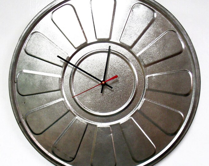 Recycled Film Reel Canister Wall Clock Movie Reel Can - Etsy