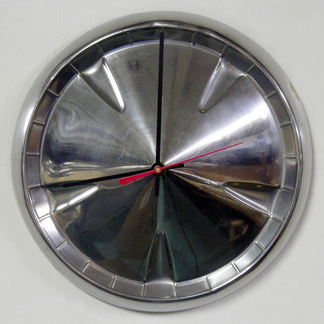 1959 Plymouth Hubcap Clock Fury Wall Clock Belvedere Savoy - Etsy