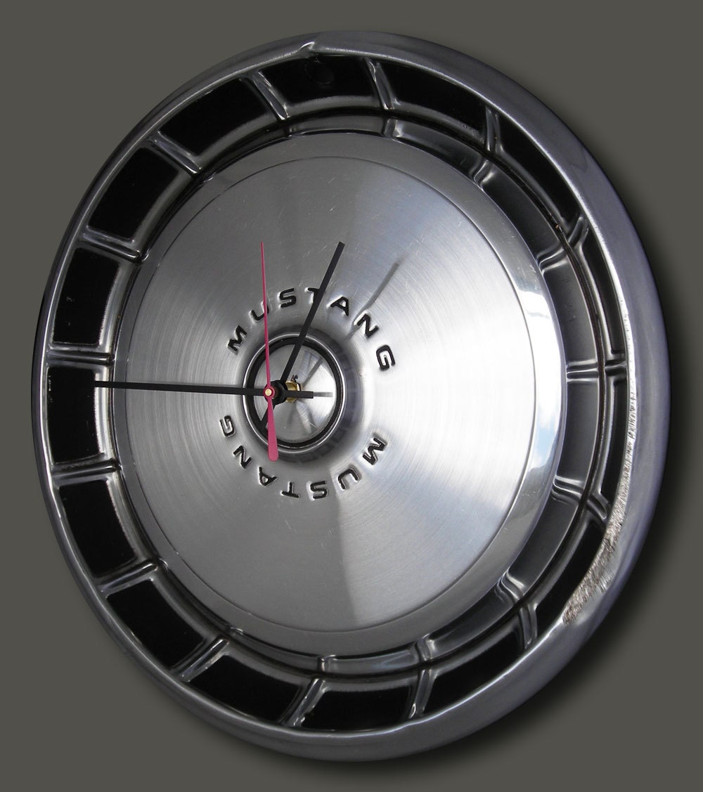 1971 1973 Ford Mustang Hubcap Wall Clock 1972 Hub Cap | Etsy