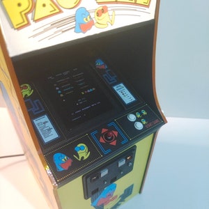 Miniature Pac Man Arcade Machine, 1/6 Scale (playscale). - Etsy Canada