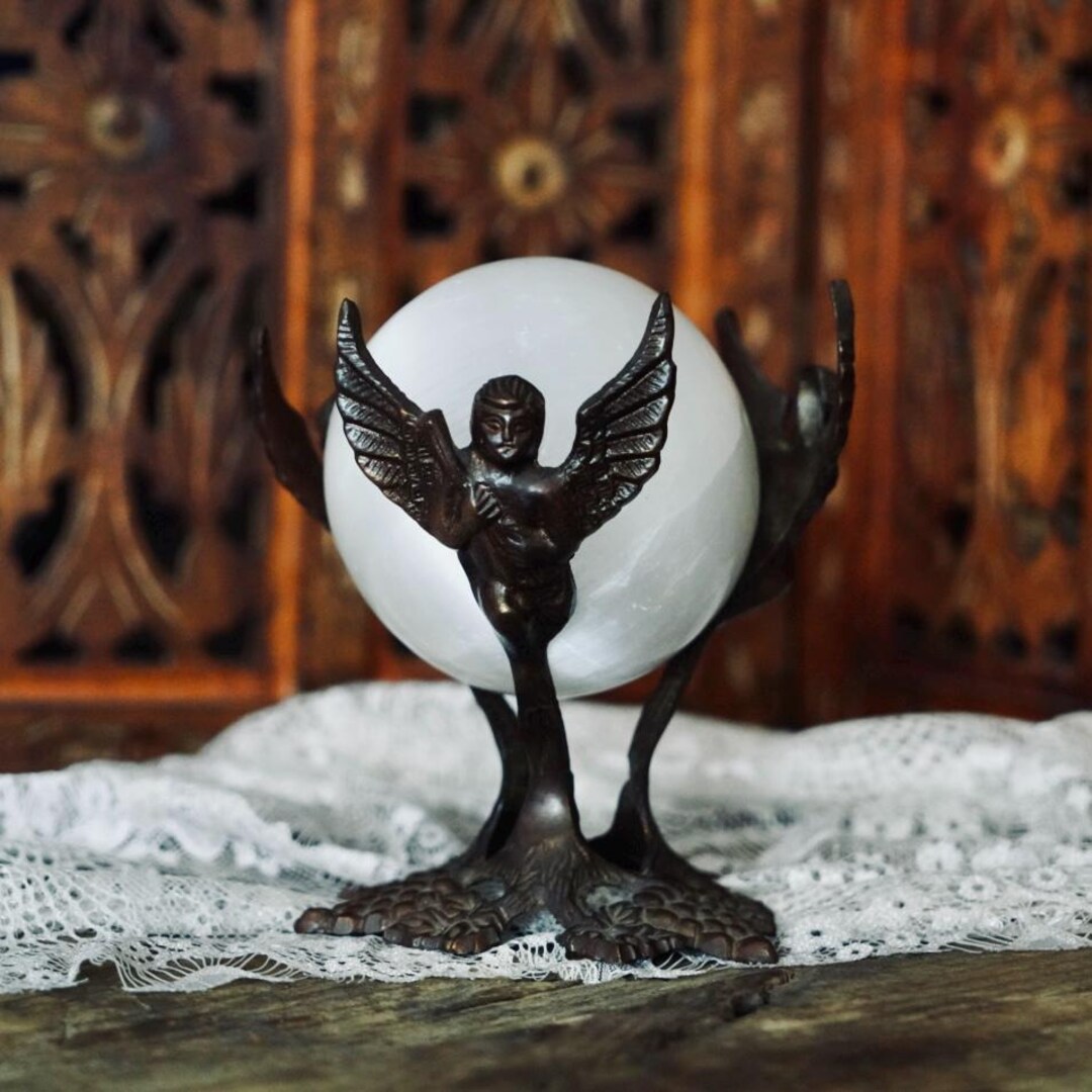 Vintage BRASS ANGEL STAND Orb Stand, Footed Base 100mm Metaphysical ...