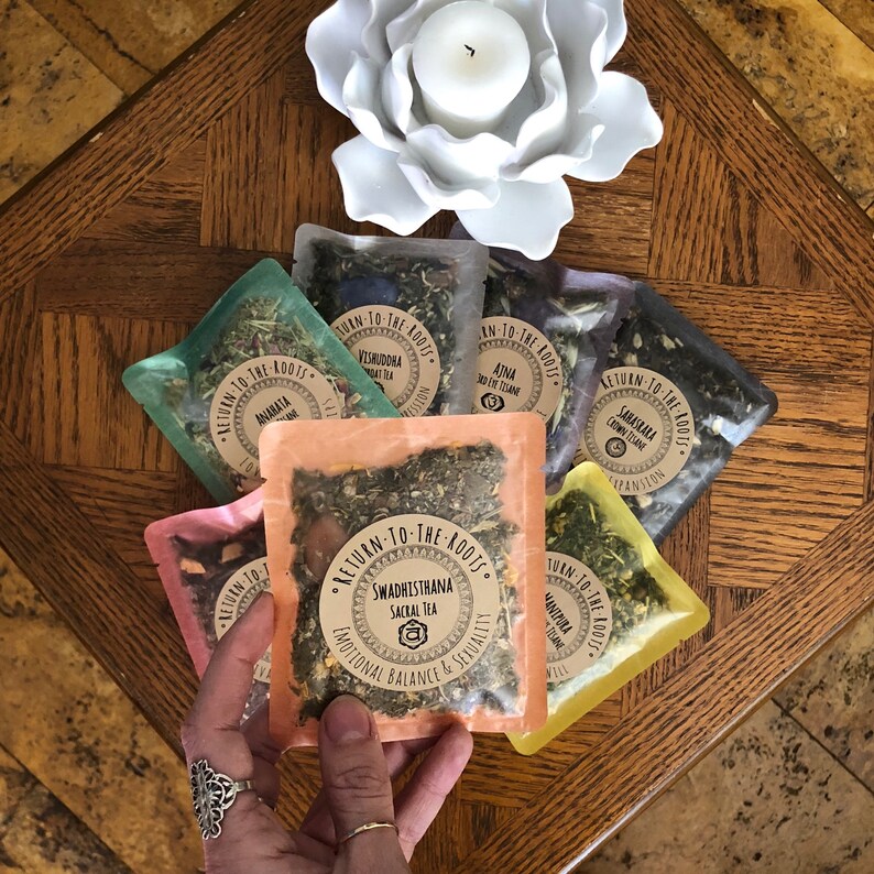 CHAKRA HERBAL TEA Tisane Sampler Set With Tumbled Crystals | Etsy