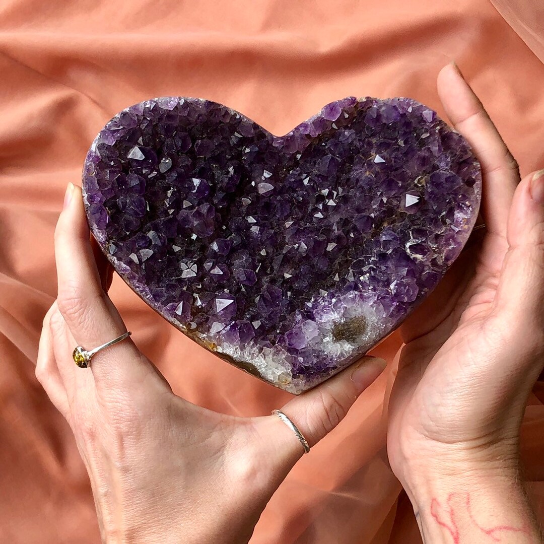 HEART AMETHYST CLUSTER Purple Energy Enhancing Metaphysical Love Alter ...