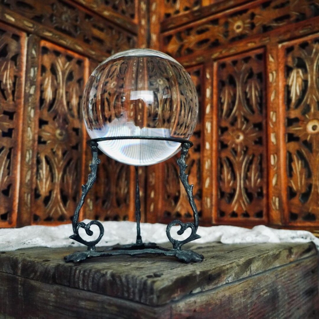 Vintage METAL STAND VINES Orb Stand, Footed Base 150mm Metaphysical ...