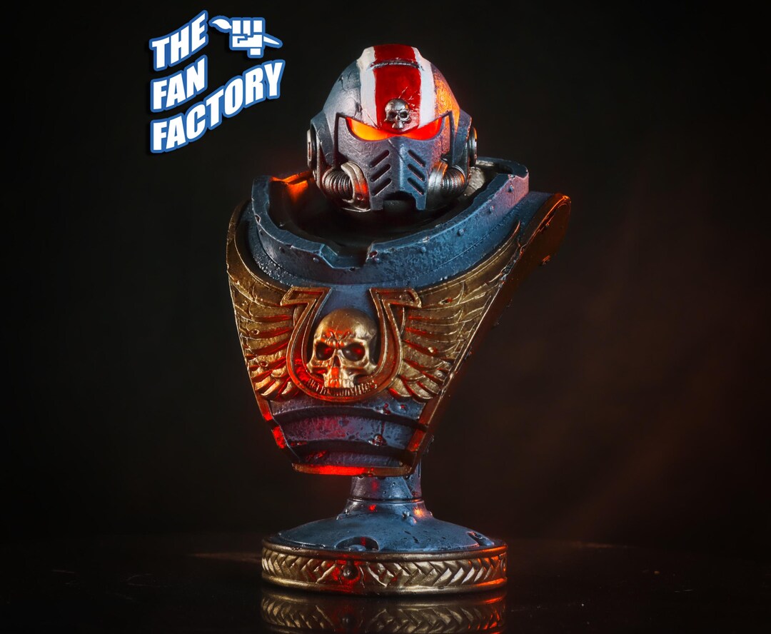 Lieutenant D. TITUS Ultramarnies Led Helmet Light /bust 3D Resin ...