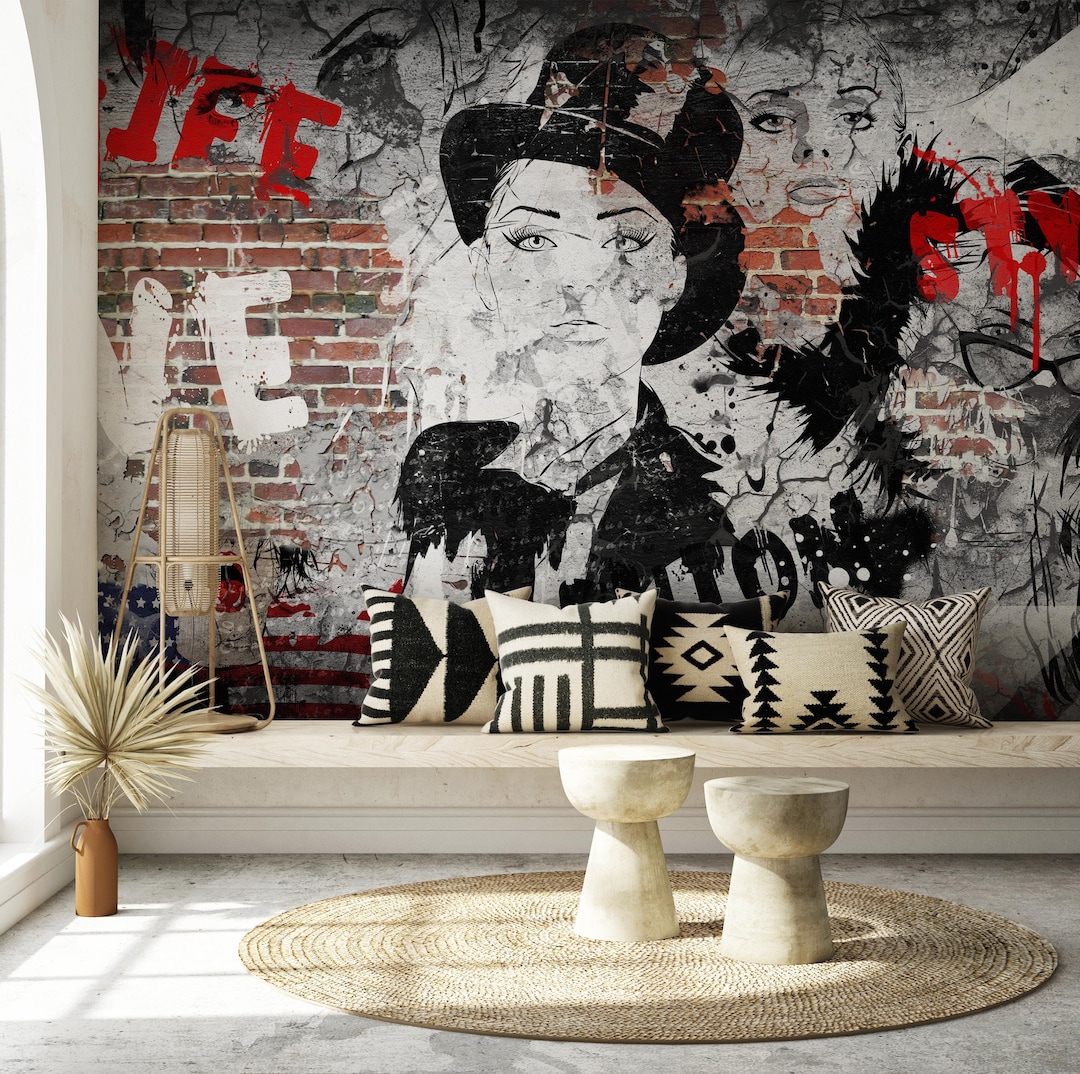 Graffiti Girl Fashion Wallpaper, Chic & Trendy Wall Decor, Runway ...