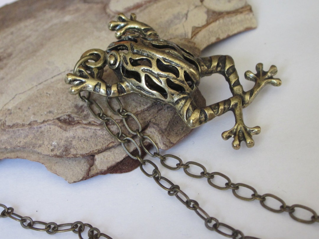 Frog Necklace, Fantasy Jewelry, Amphibian Jewelry, Toad Necklace ...