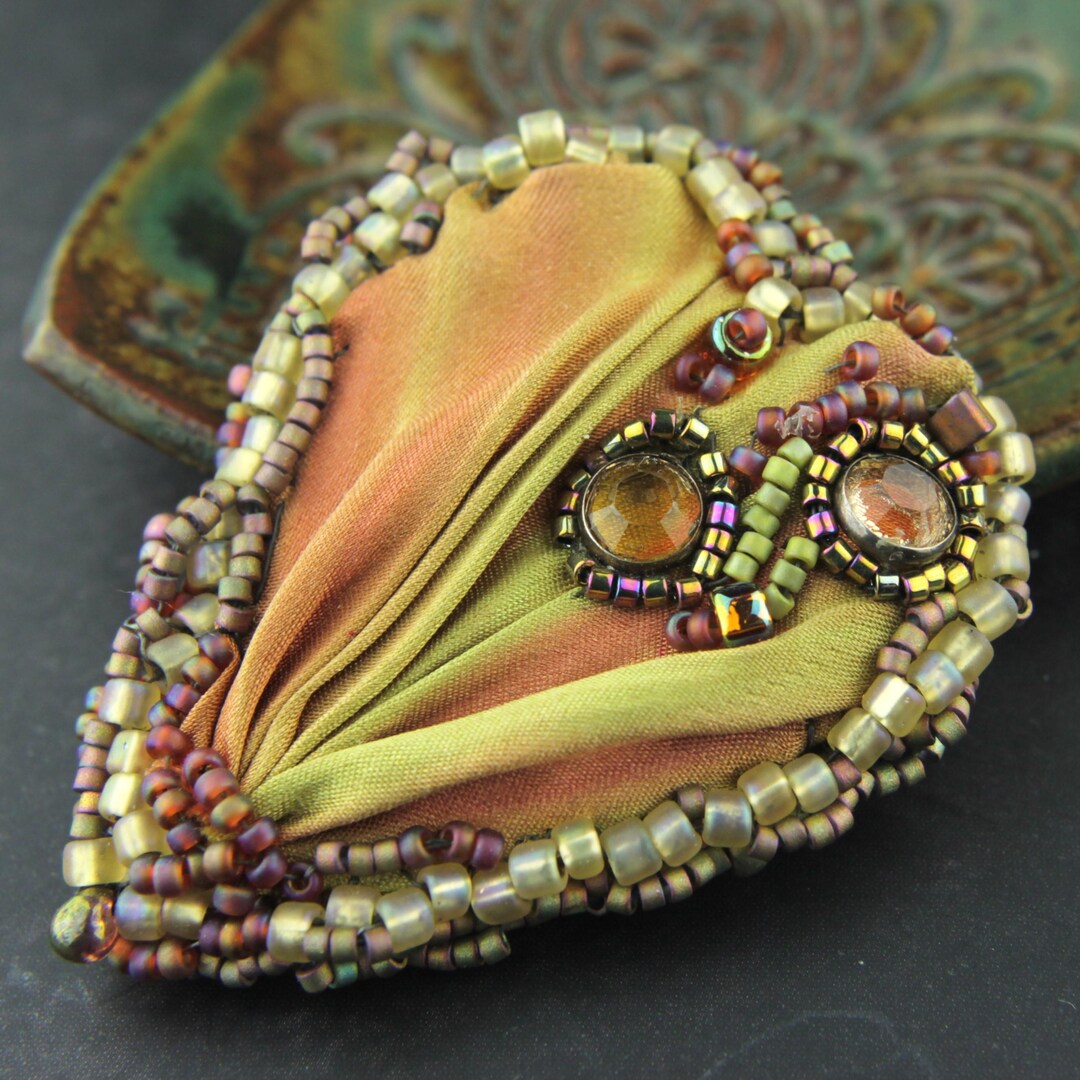Handmade Beaded Brooch, Bead Embroidery, Shawl Pin, Hat Pin - Etsy